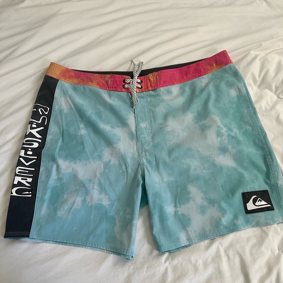 Quiksilver | Swim | Tiedie Mens Quicksilver Board Shorts 4 | Poshmark